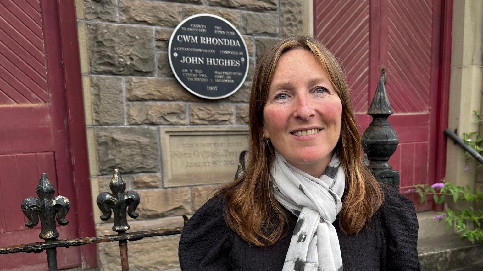 Bid to save Cwm Rhondda chapel raises cash to buy building