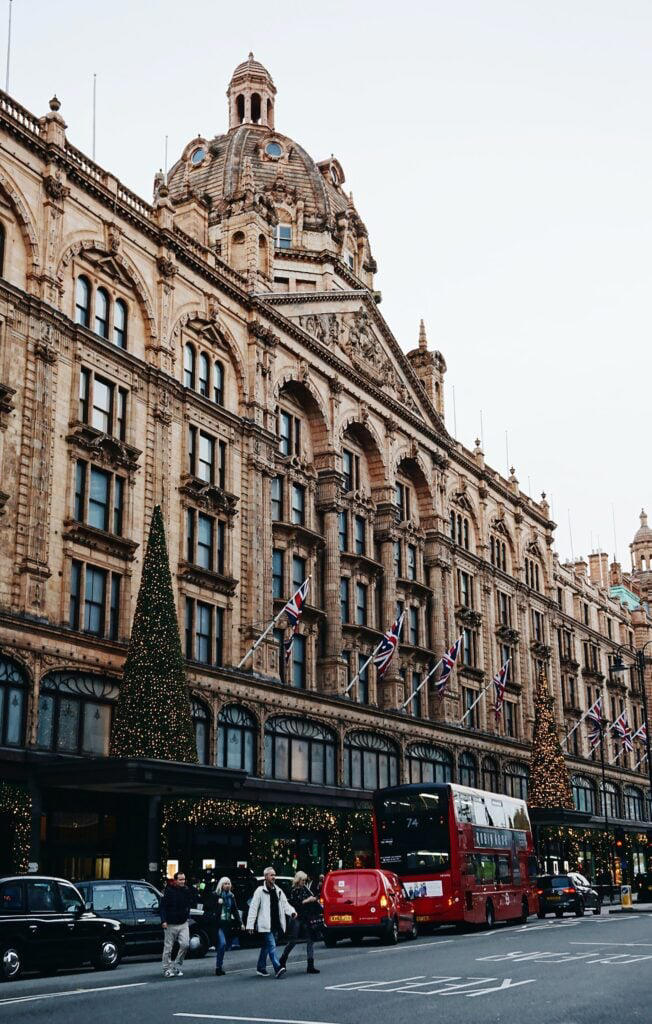 Visiting London this winter? 20 must-read travel tips