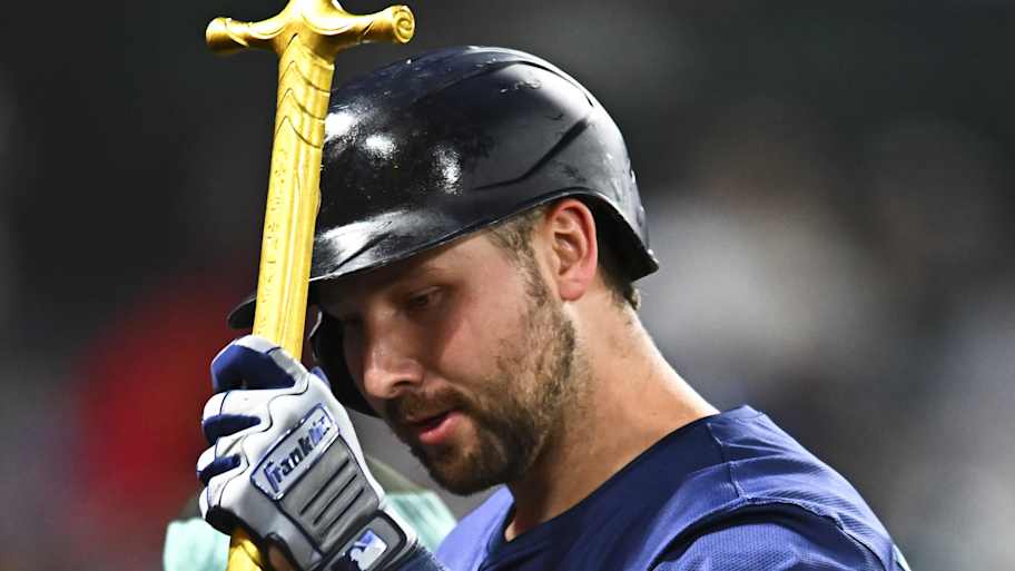Seattle Mariners Catcher Makes MLB, Team History With 40th Home Run