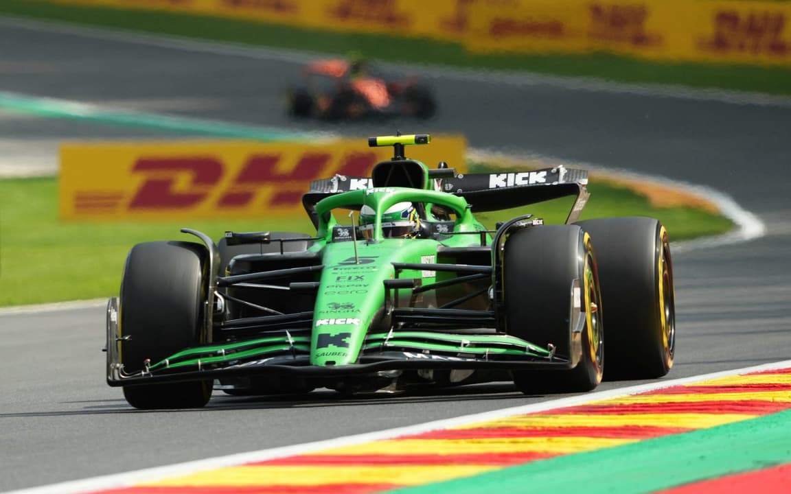 Gabriel Bortoleto volta a pontuar na Fórmula 1 com Sauber no GP da Bélgica