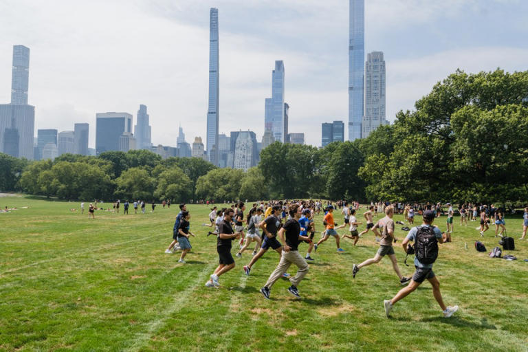 Hundreds of Gen Zers attempt world record at largest PACER test in ...