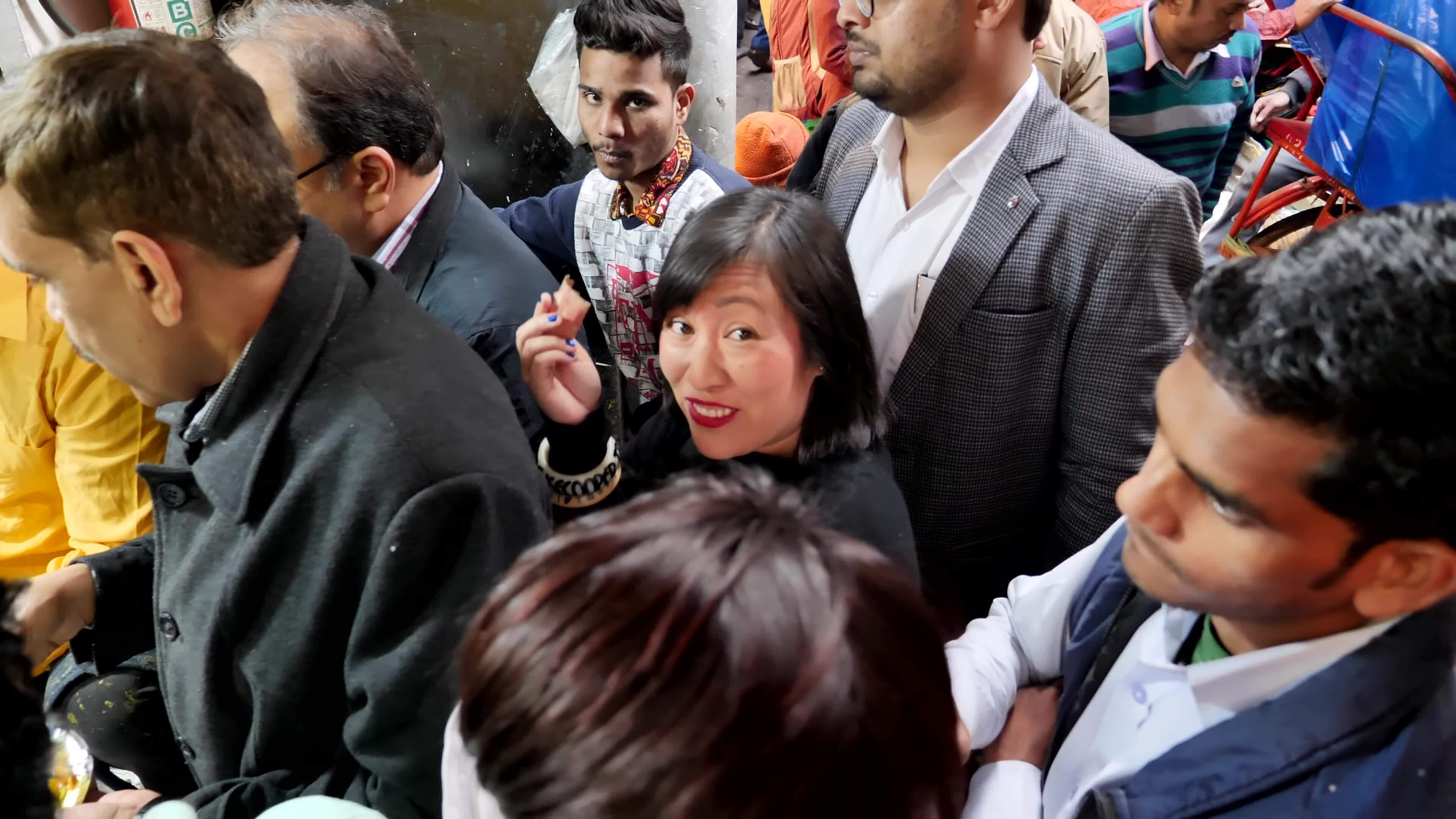 WORLD'S BEST butter chicken- you ain't seen anything like this DELHI ...