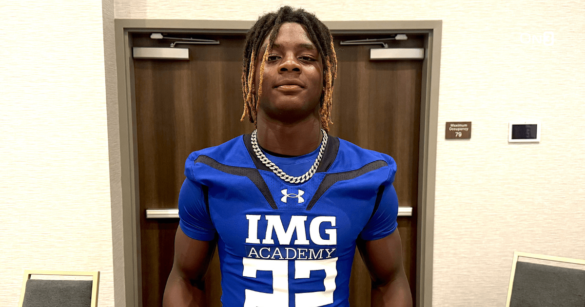 2027 4-star RB Tranard Roberts leaving IMG for The Villages (Fla.)