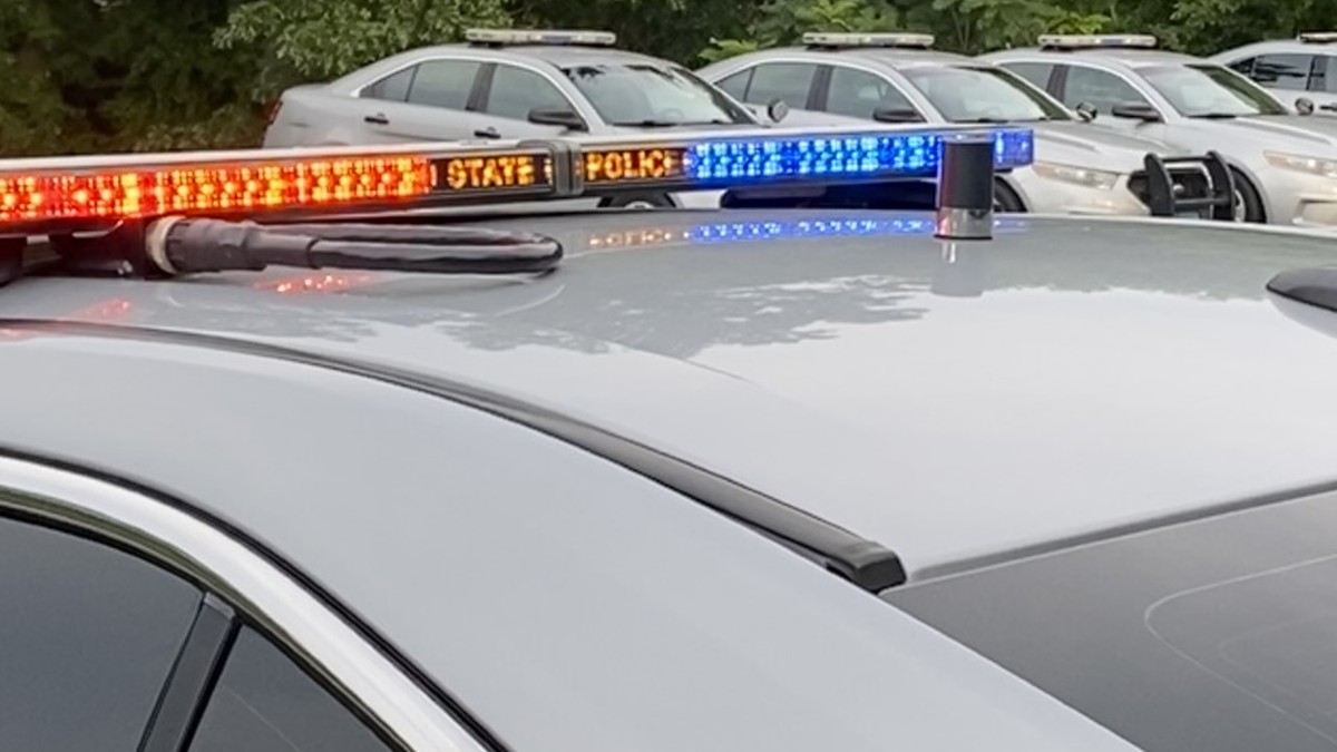 Ashford, Conn. man charged after breaking into woman's apartment naked ...