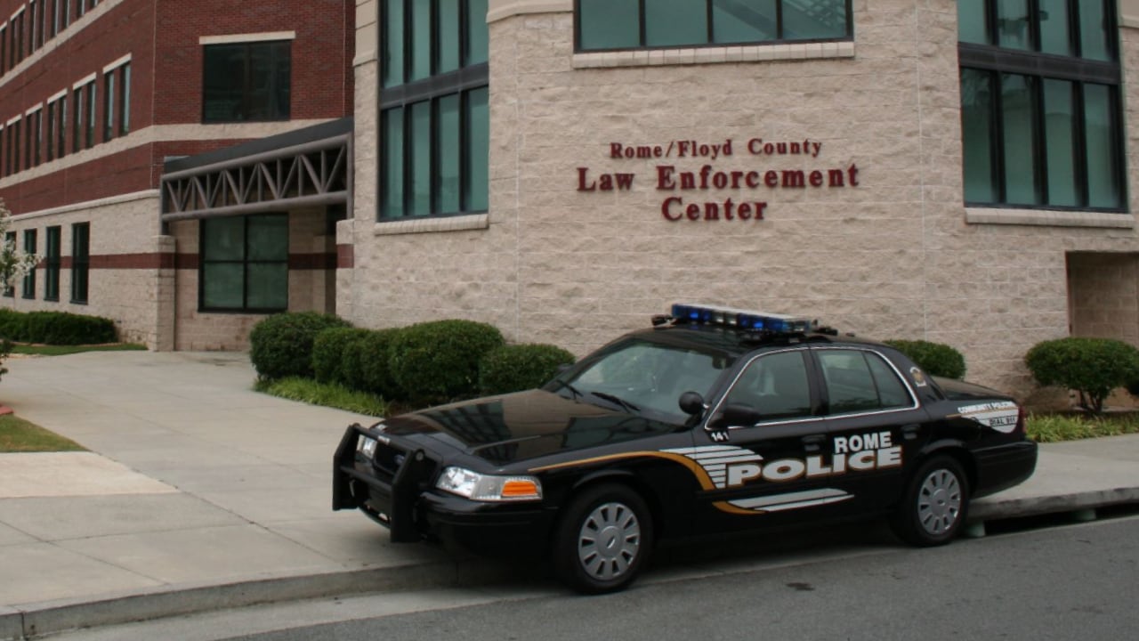 Woman’s body found during bridge inspection in Rome