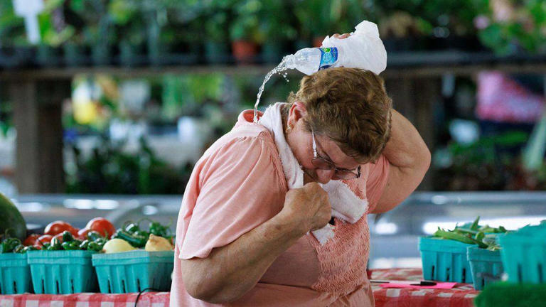 Triple-digit heat wave starts today. The Triangle has 'major' heat risk