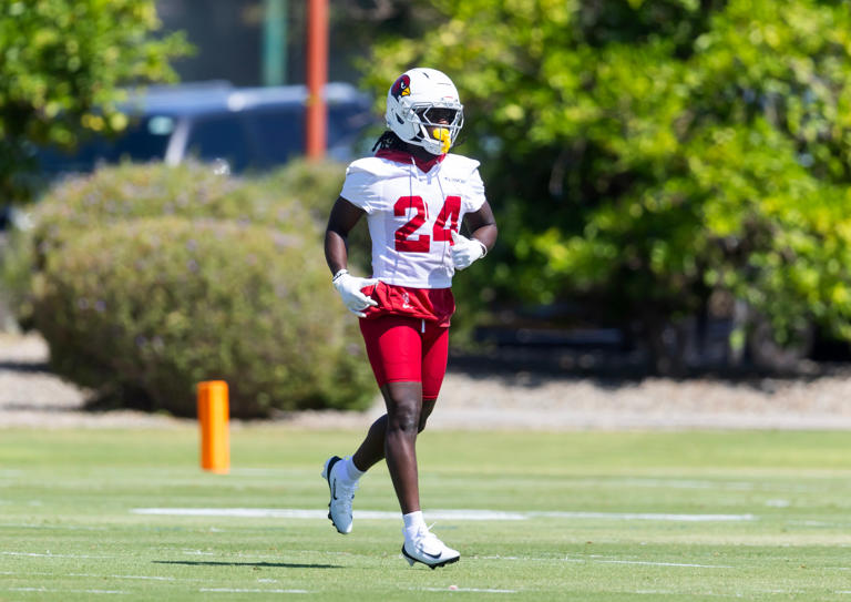 Arizona Cardinals cornerback Starling Thomas V out for season with torn ACL