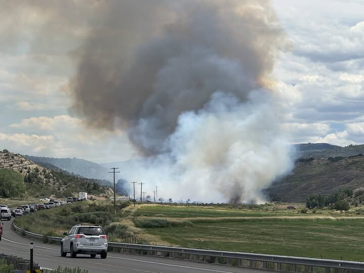UPDATE: New fire sparks near Montrose along Highway 50