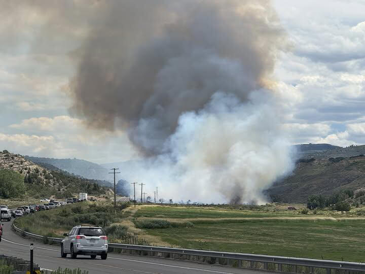 UPDATE: New fire sparks near Montrose along Highway 50