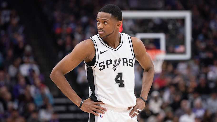 Exclusive: Spurs Star De'Aaron Fox Receives Injury Update