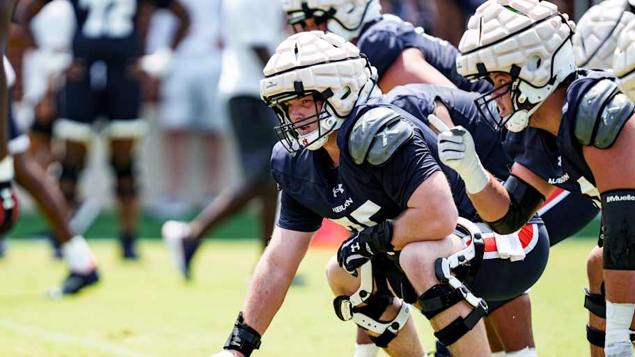 Auburn Tigers' Connor Lew Confident in More 'Well-Rounded' 2025 Team