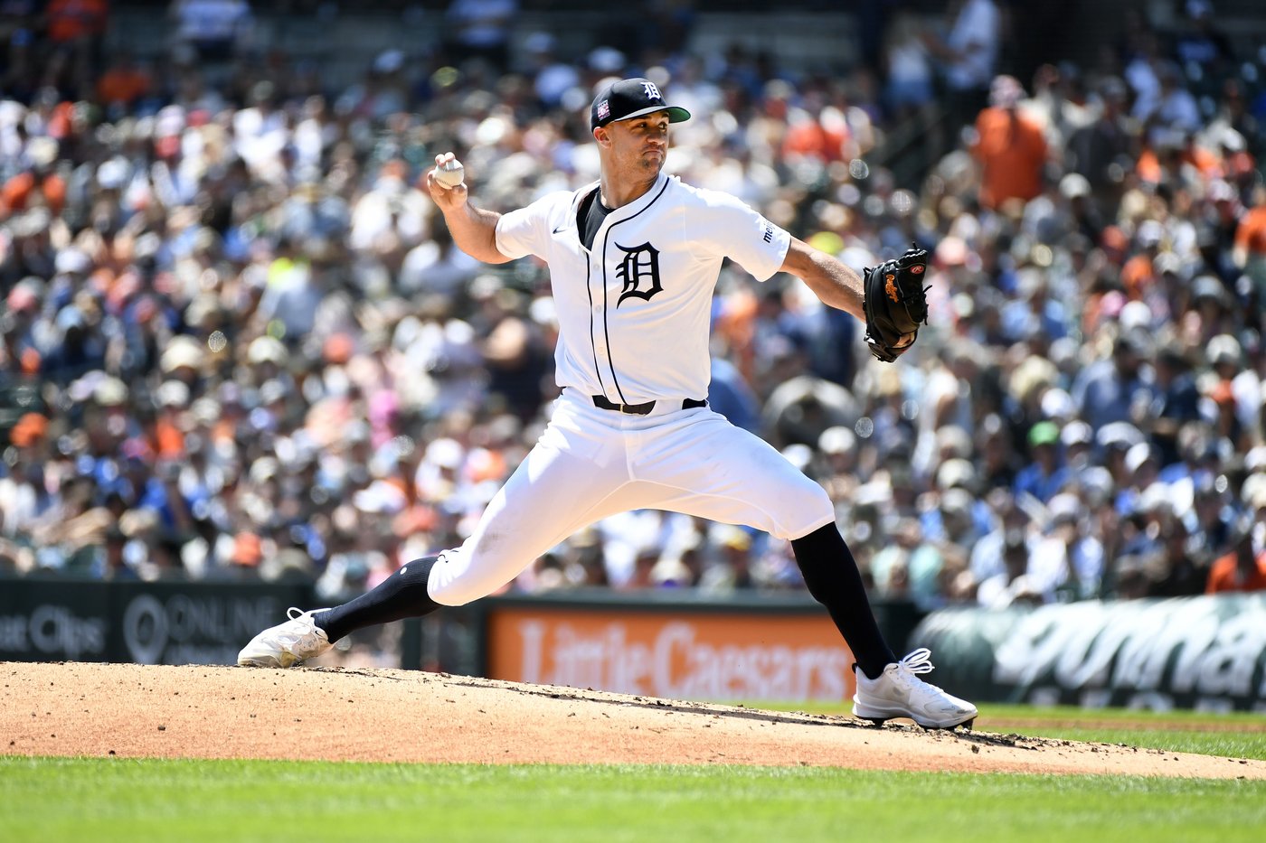 Flaherty, Torres help Tigers snap six-game losing streak with 10-4 win ...