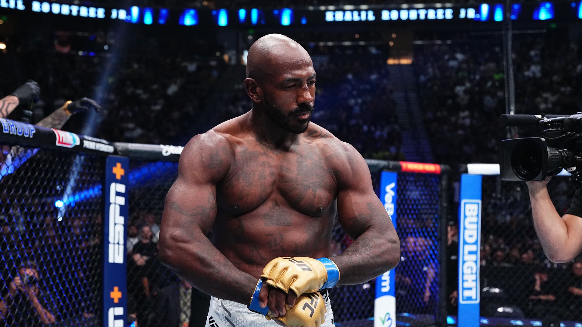 Khalil Rountree reveals real reason UFC abandoned new glove design