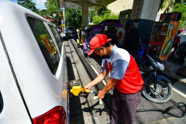 Gasoline prices down, diesel up in last week of July