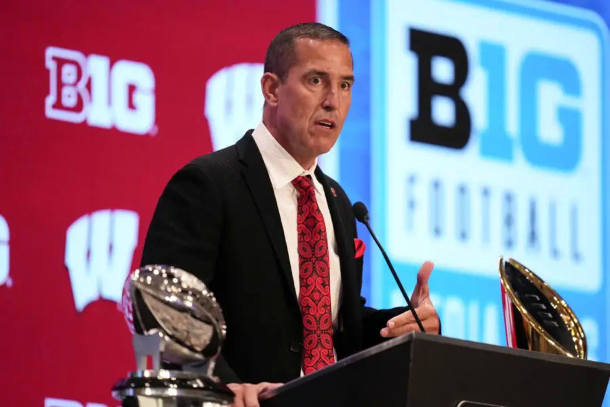 Wisconsin Badgers: Four Big Depth Chart Surprises Following Official ...