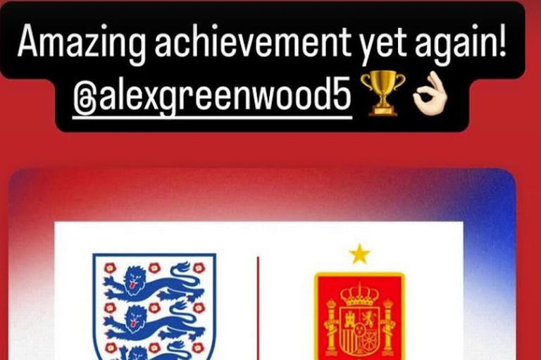Jamie Carragher sums up Alex Greenwood in two word message after Euro ...