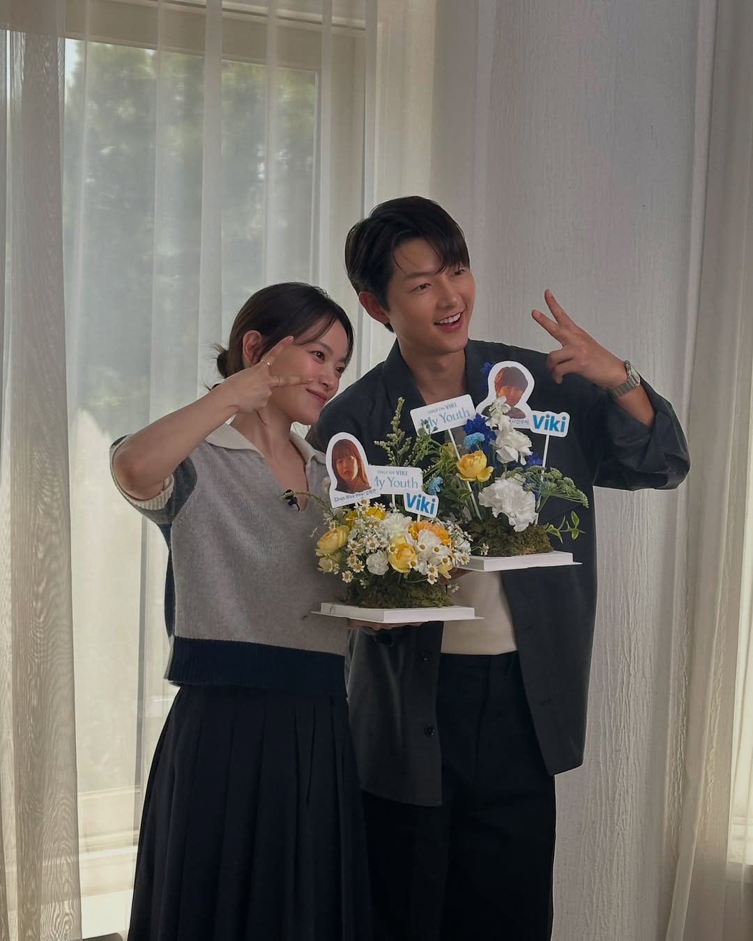 Song Joong Ki and Chun Woo Hee’s Latest Photos Together Have Fans Curious