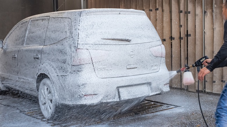How To Get Rid Of Hard Water Spots On Your Car