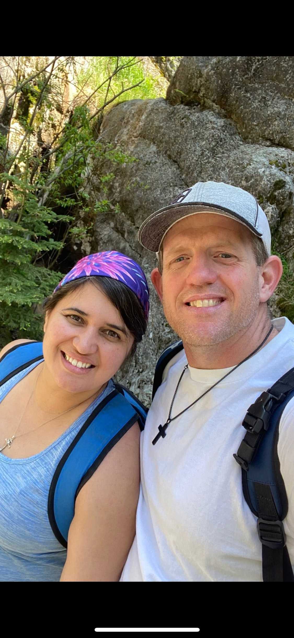 Devil's Den homicide: Family says couple killed while hiking with ...