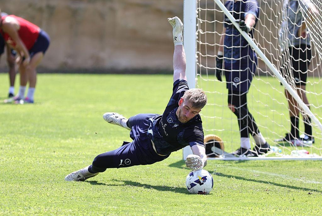 Kevin Nolan undecided on starting goalkeeper as Cobblers confirm new ...