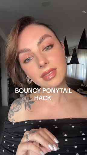 How to Get a Perfectly Bouncy Ponytail in Seconds