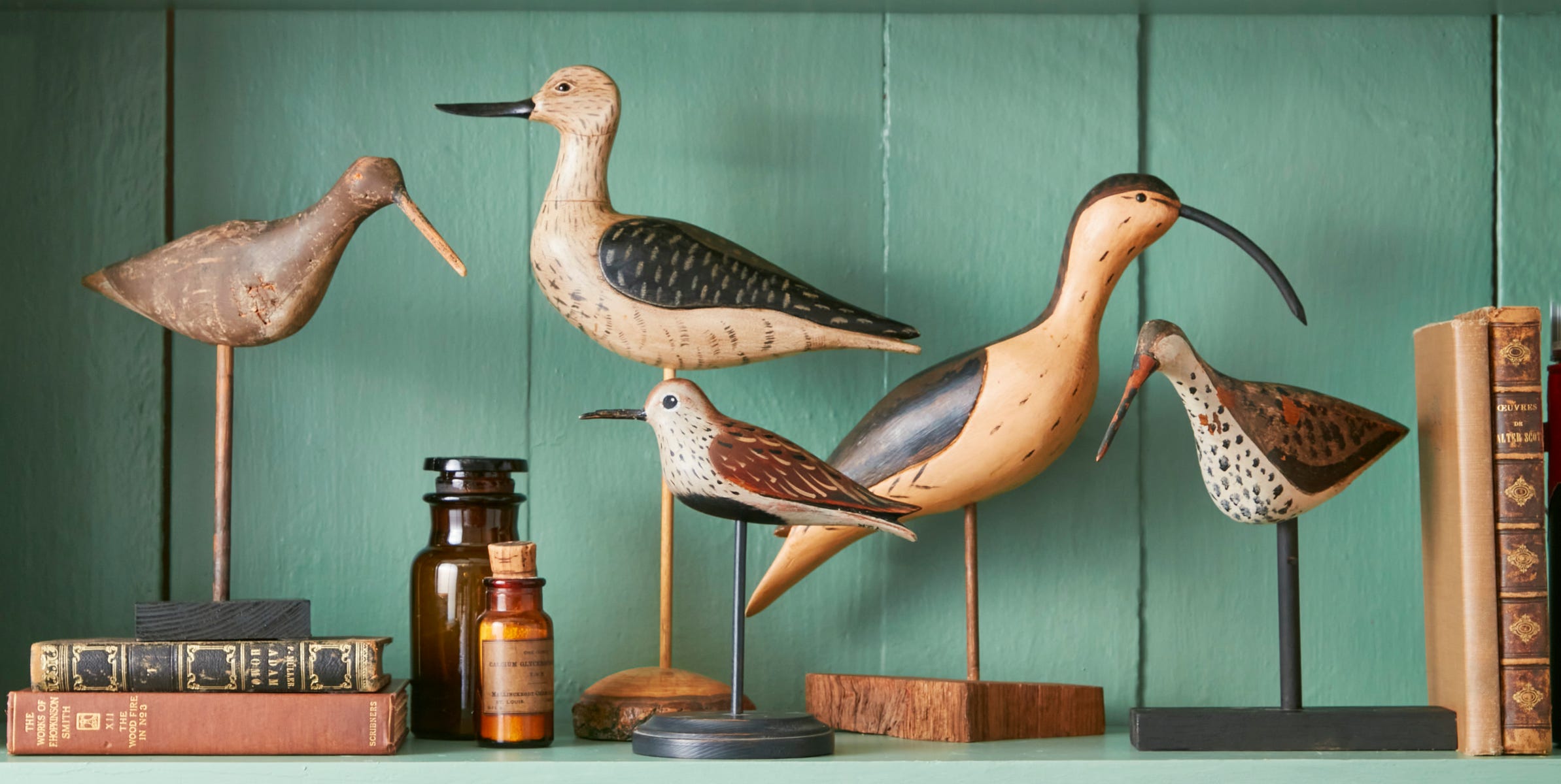 7 Antiques Hiding in Grandpa’s Office Randomly Worth a LOT of Money