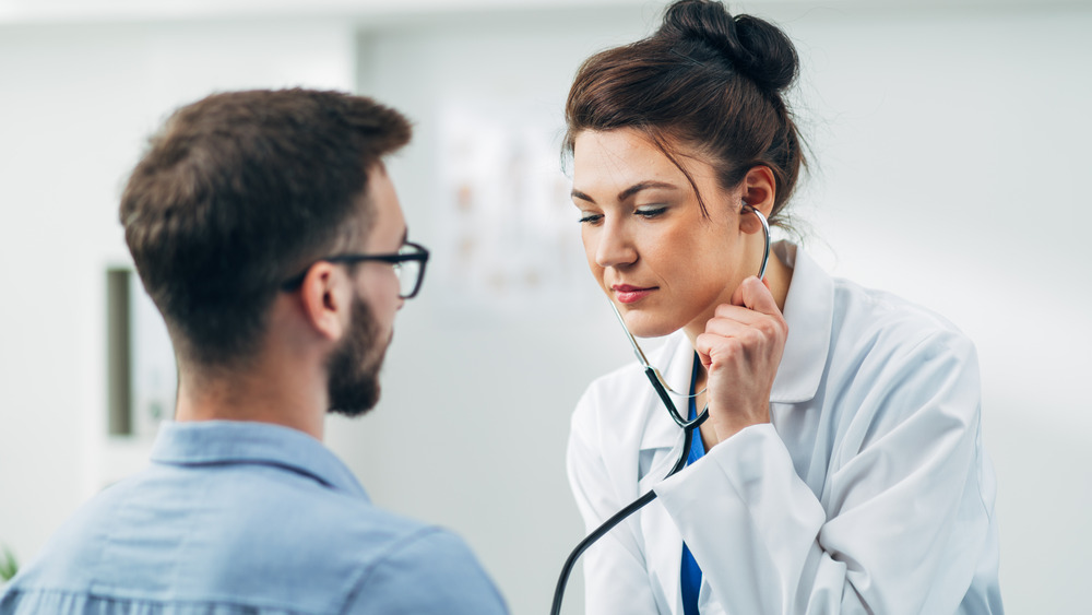 Things You Should Never Do Before Going To The Doctor