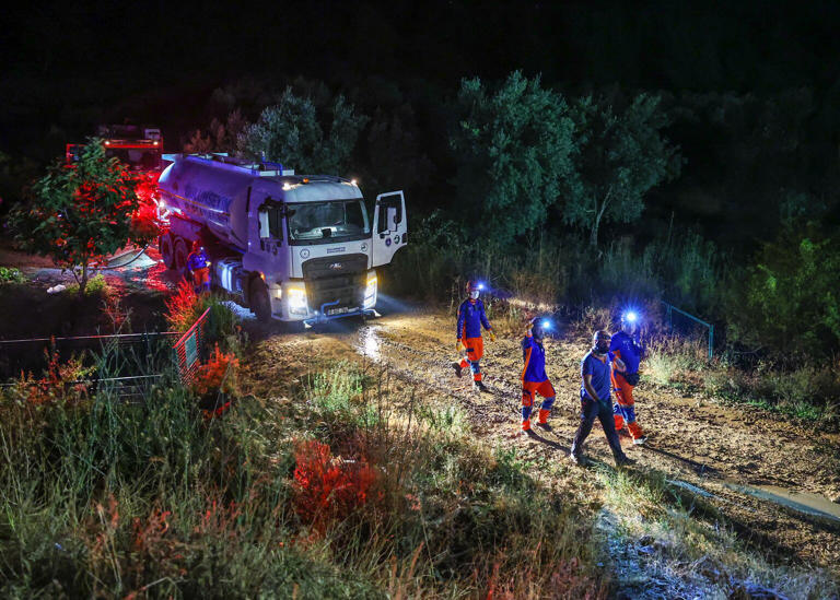 Two volunteer firefighters die amid wildfires in Turkey