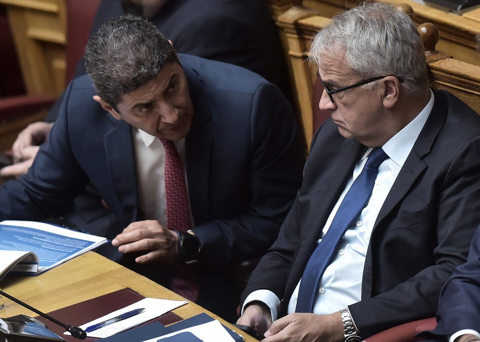 Κοινοβουλευτικός ευτελισμός για την "αθώωση" Βορίδη – Αυγενάκη