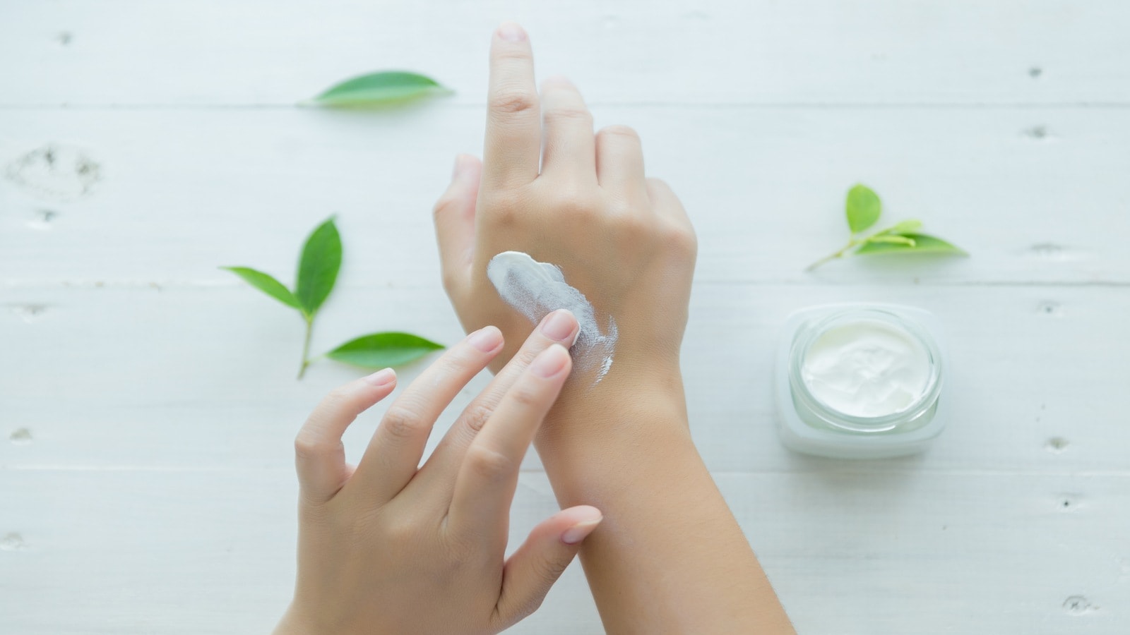 Best hand creams for dry hands: Top 10 choices to nourish and soften ...