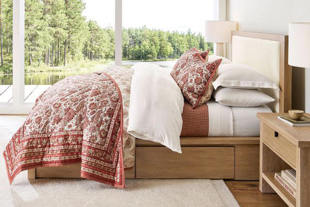 Pottery Barn Outlet Is Having a Secret Sale on Bedding, Furniture, and ...