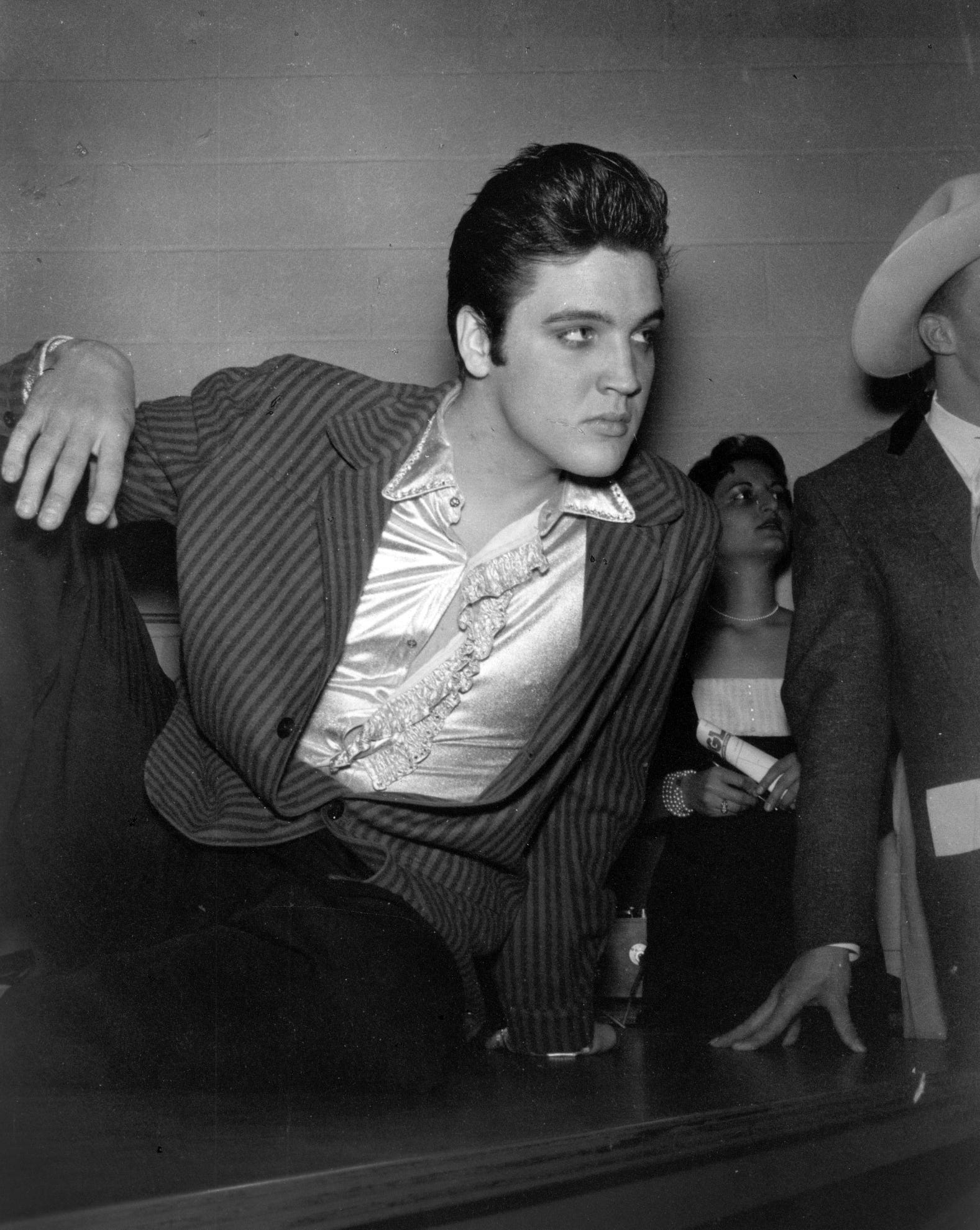What happened to Elvis' twin brother, Jesse Garon Presley?