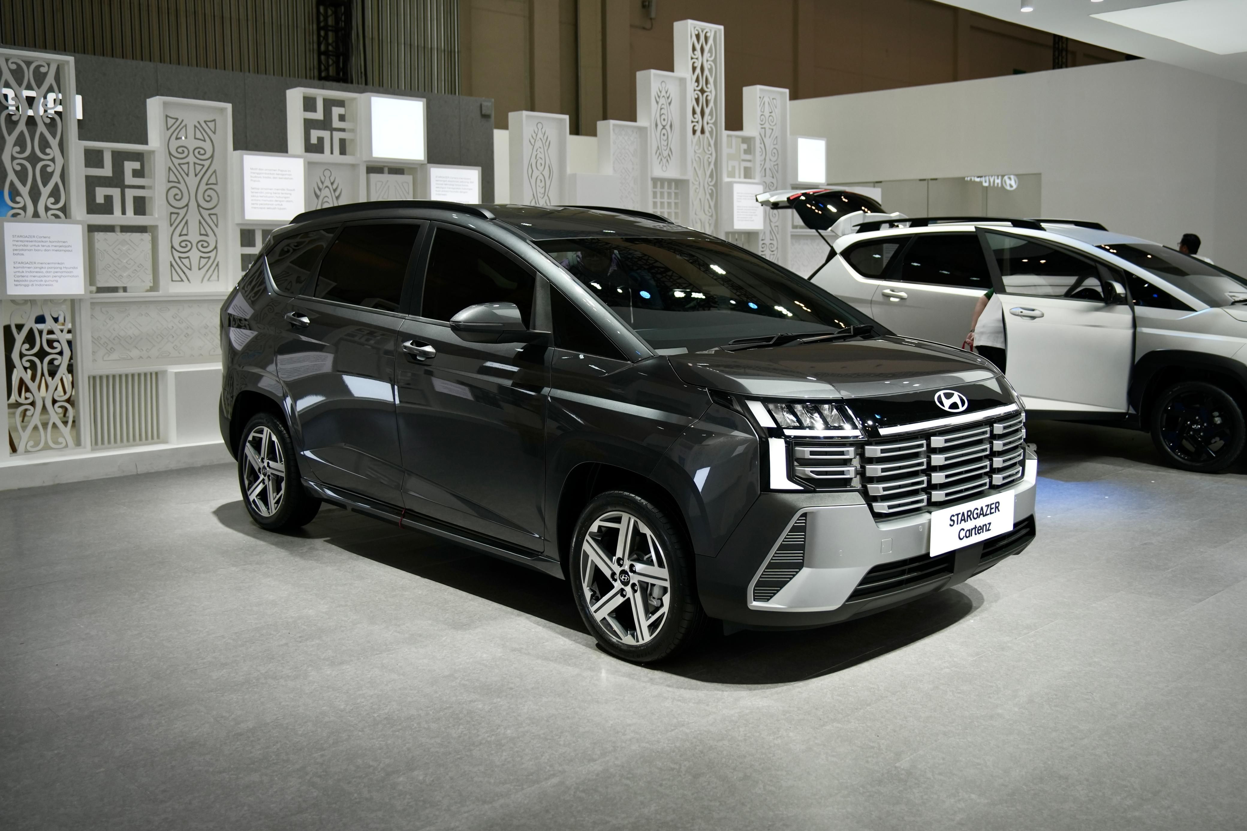 Sang Desainer Ungkap Sketsa Awal Desain Hyundai Stargazer Cartenz