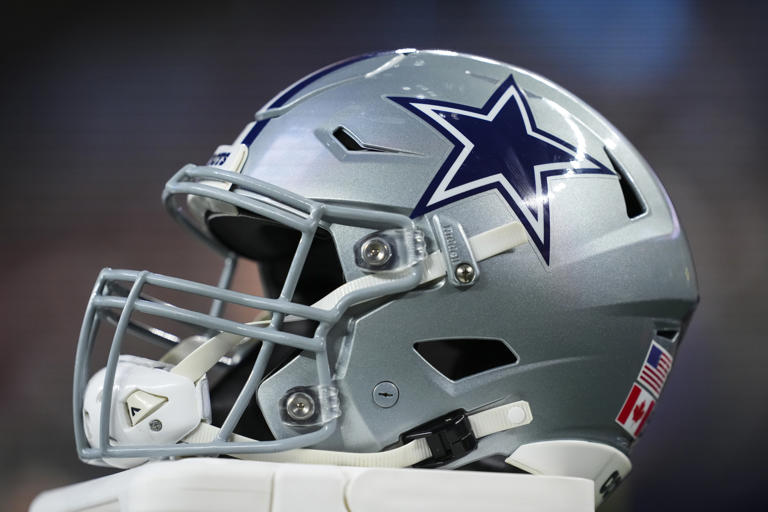 Dallas Cowboys Hit With Massive Injury News