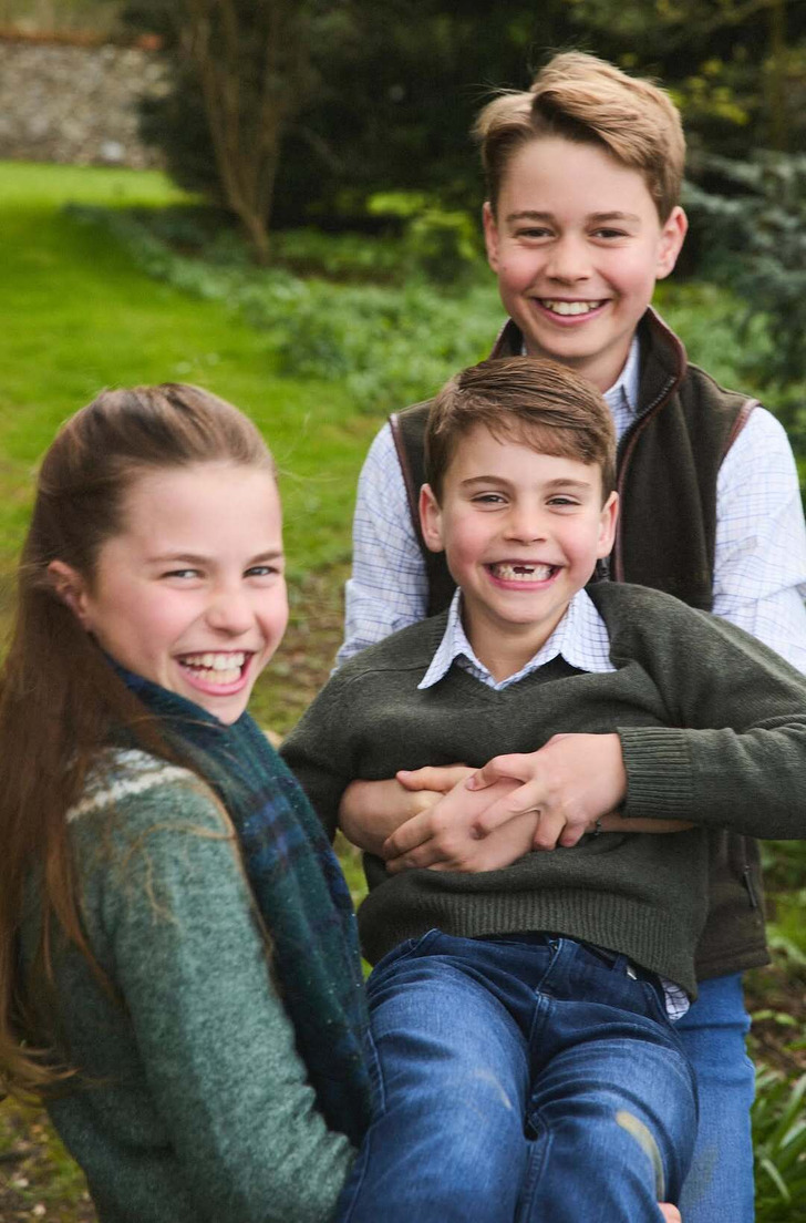 Prince William’s Son George Looks Just Like Him in New 12th Birthday Photo