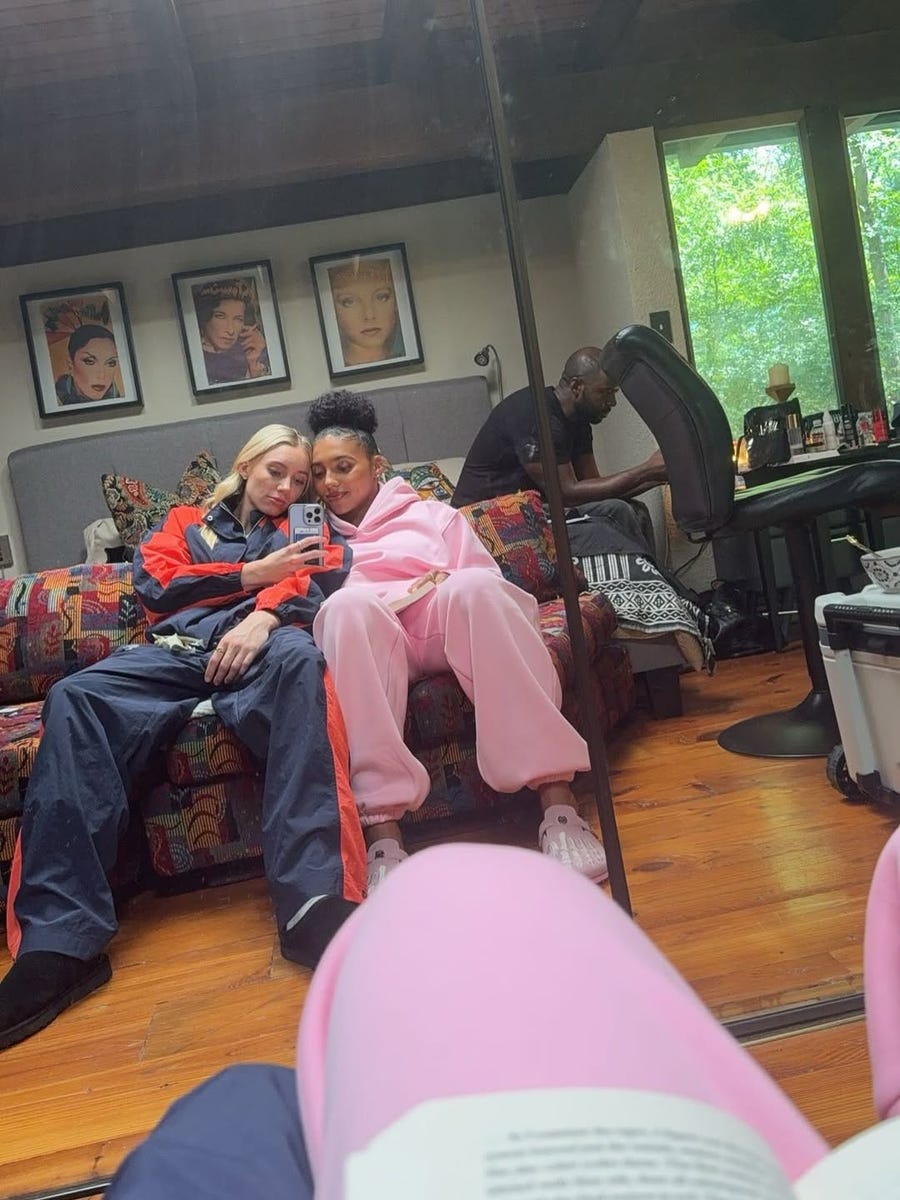 Azzi Fudd Just Casually Confirmed She Steals Girlfriend Paige Bueckers ...