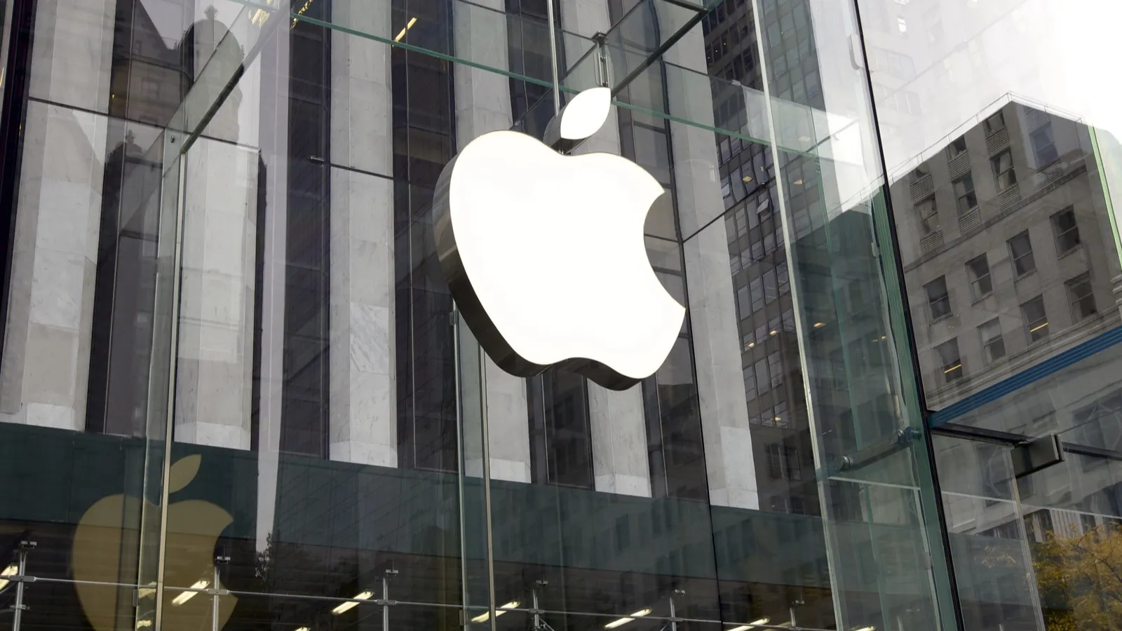 Apple may use Google Gemini to revive Siri assistant