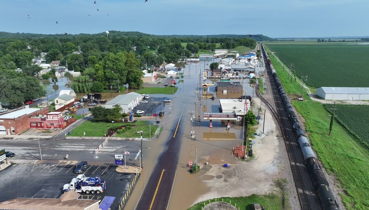 Donations, volunteers needed for Elsberry flood victims