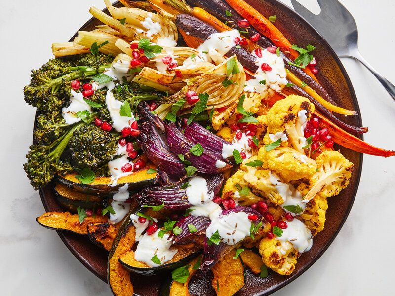7 Foods To Load Up On At A Buffet And 7 To Stay Away From