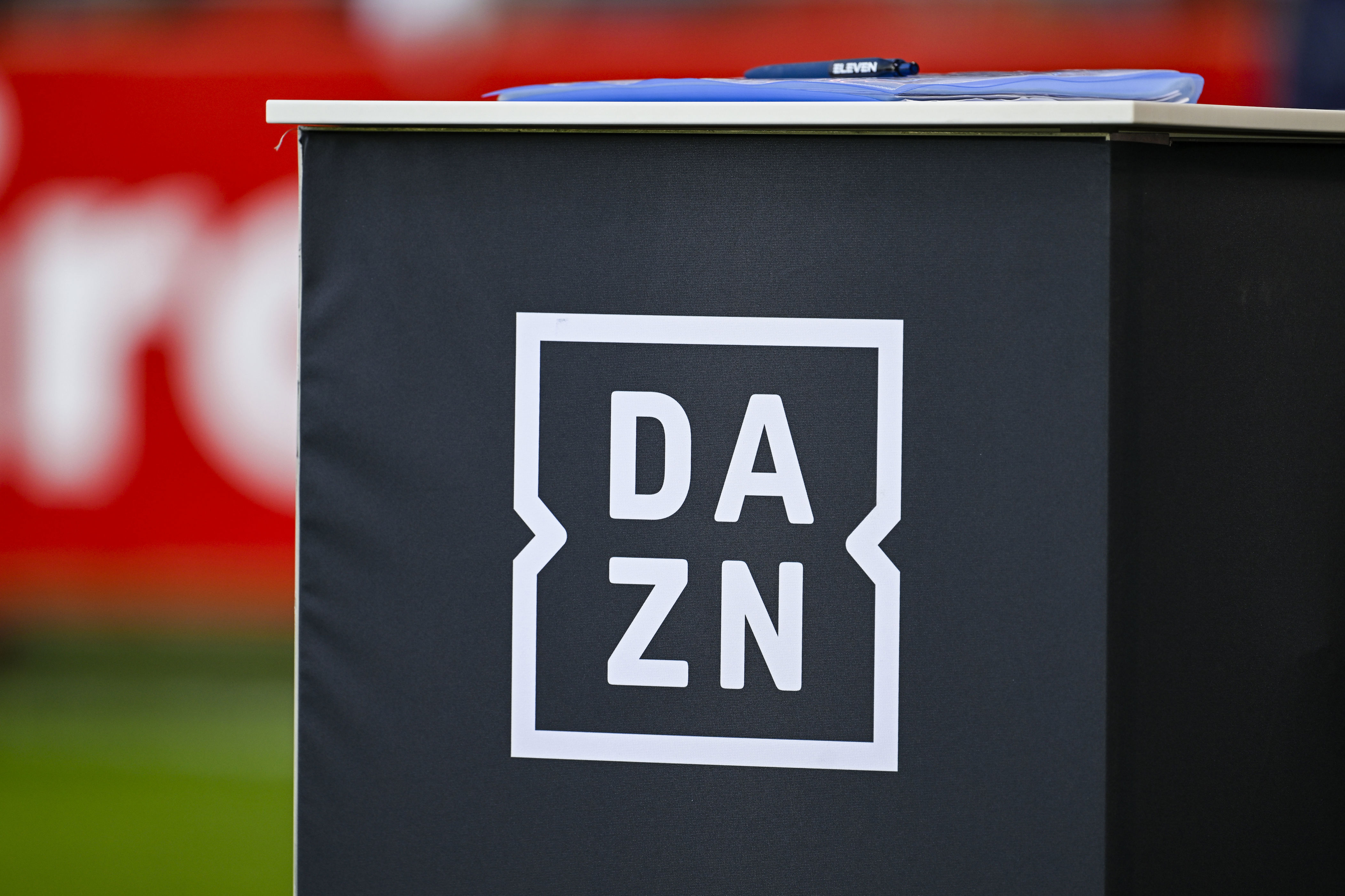 Jupiler Pro League - Droits de diffusion: DAZN rouvre la porte aux ...