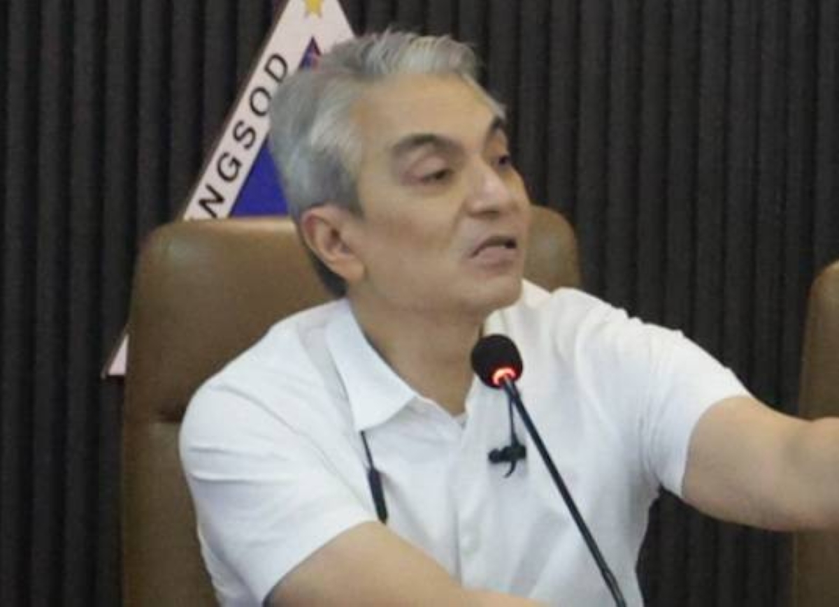 Tiangco leaves House majority