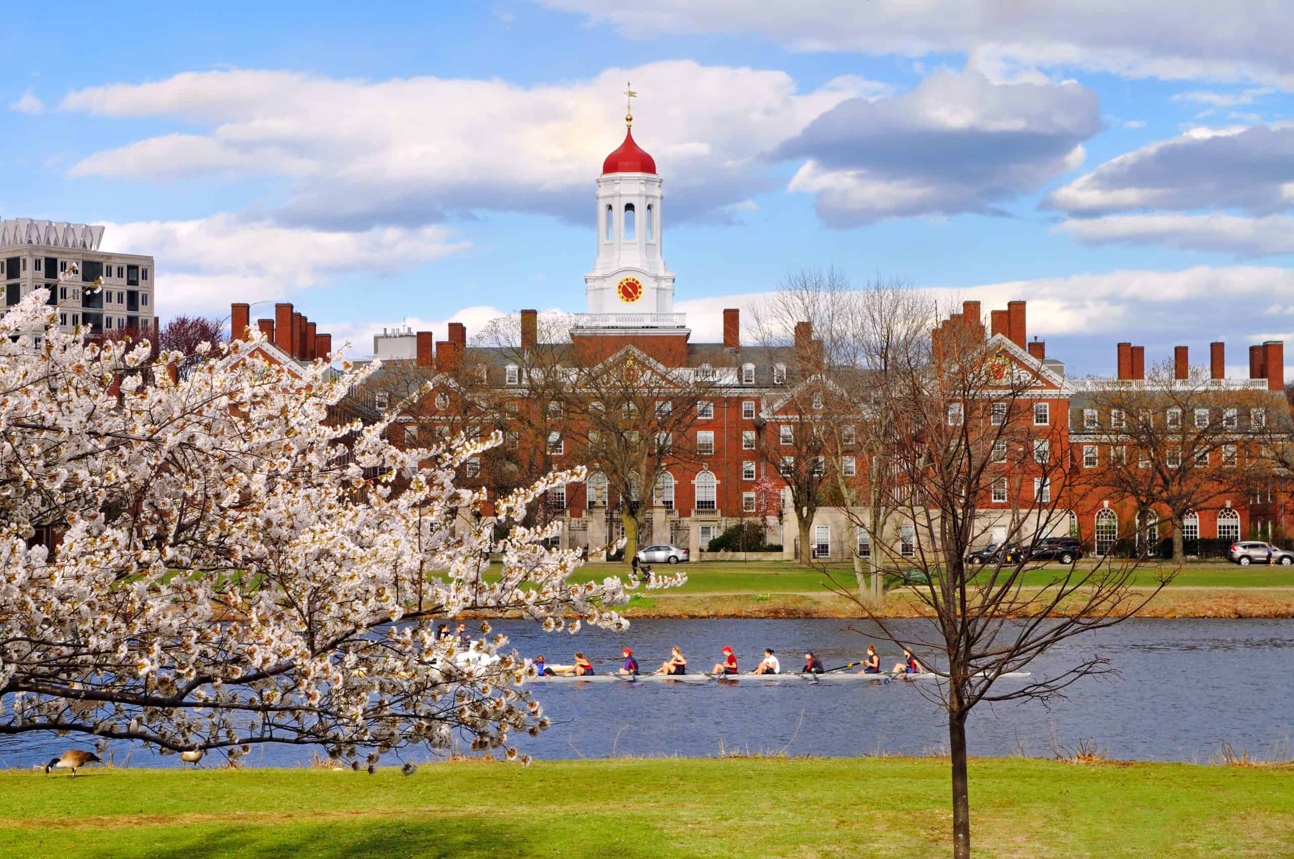 Harvard Offers These Free Courses to Anyone, No Acceptance Letter Required