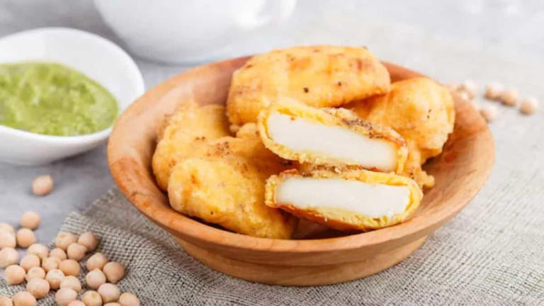 6 Crowd-Pleasing Paneer Starters For Parties