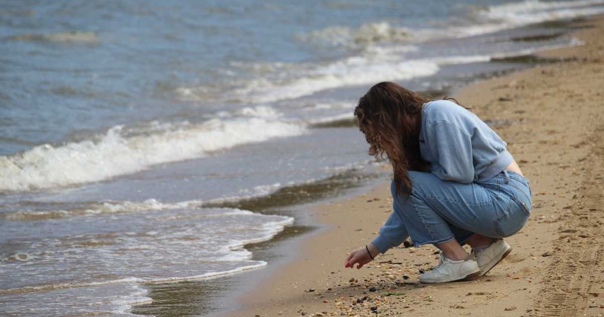Do You Take Beach Sand Home With You? Apparently, It’s Bad for You as ...