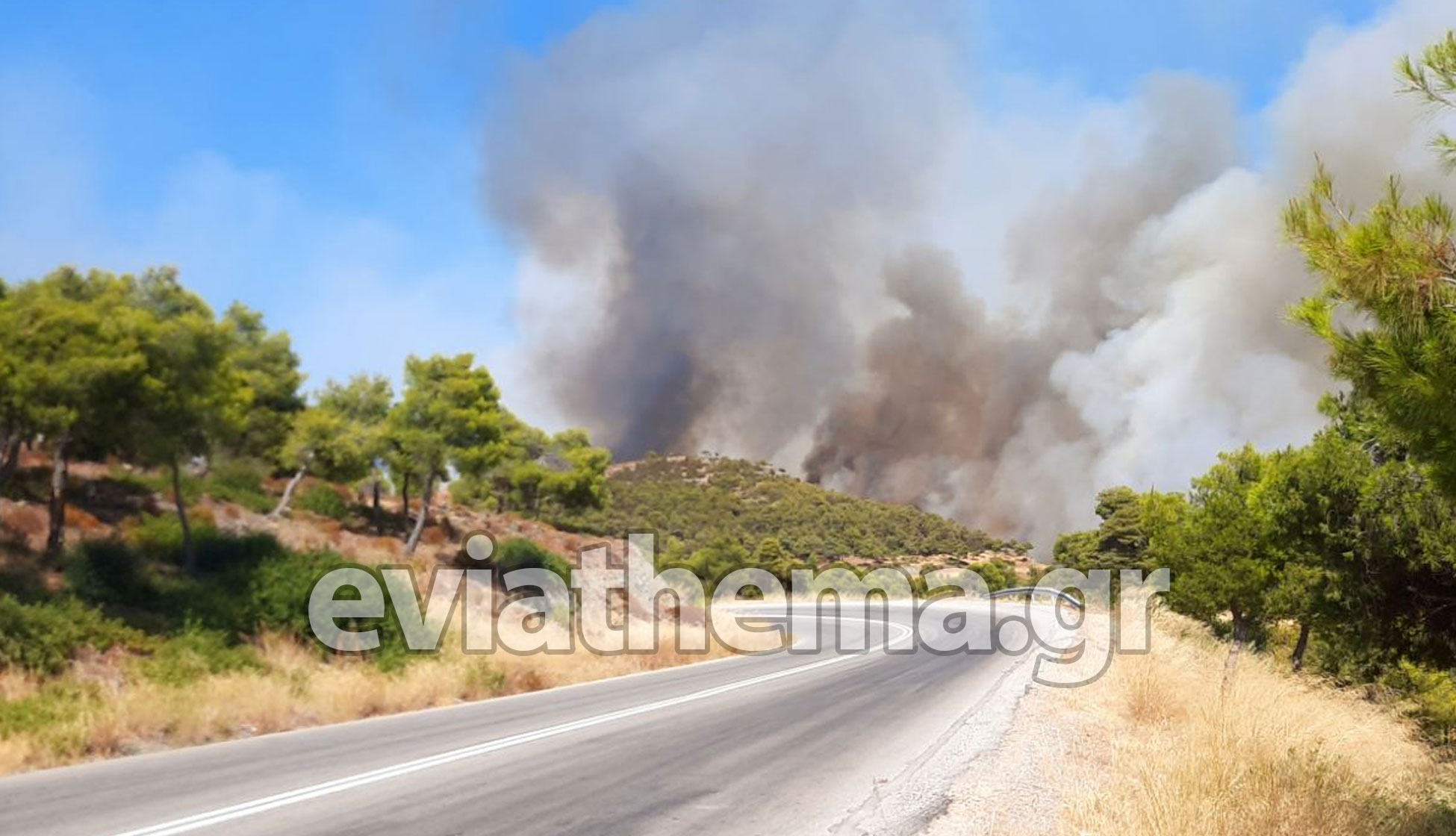 Μαύρες μέρες στην Εύβοια: Στάχτη και αποκαΐδια σε Διρφύων-Μεσσαπίων - Ο ...