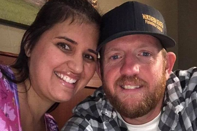 Manhunt after couple 'murdered' while hiking with daughters on Devil's ...