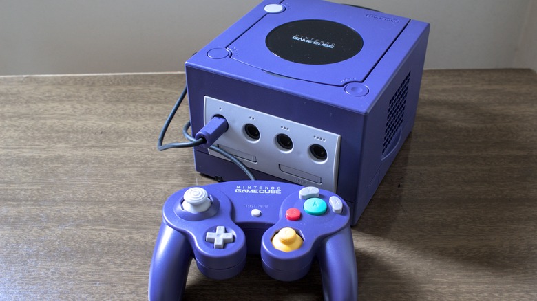 What Are The Ports On The Bottom Of The Nintendo GameCube For?