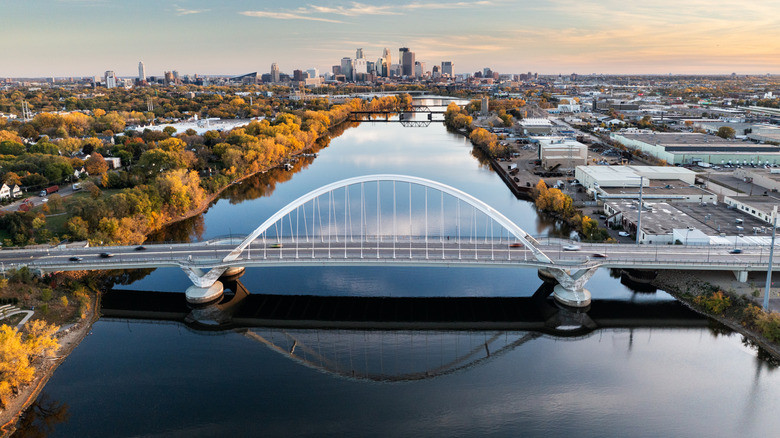 Just Outside Of Downtown Minneapolis Is Minnesota's Largest Casino ...