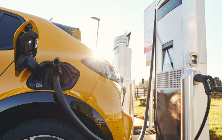 Shell’s EV Thermal Fluid Promises EV Charging From 10% to 80% in Under ...