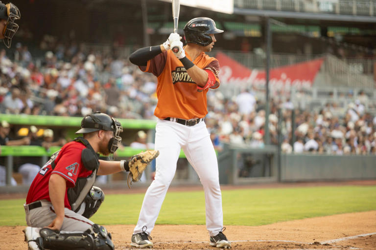 El Paso Chihuahuas Cody Roberts finding his bat, gets closer to Major ...